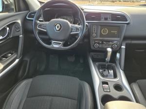 Grey Renault Kadjar 2017 in Riga, with an engine capacity of 1.50 L and mileage of 179 thousand km for 10950 €, photo 15 on AUTOMOTO.COM.LV