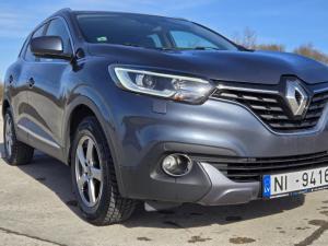 Grey Renault Kadjar 2017 in Riga, with an engine capacity of 1.50 L and mileage of 179 thousand km for 10950 €, photo 25 on AUTOMOTO.COM.LV