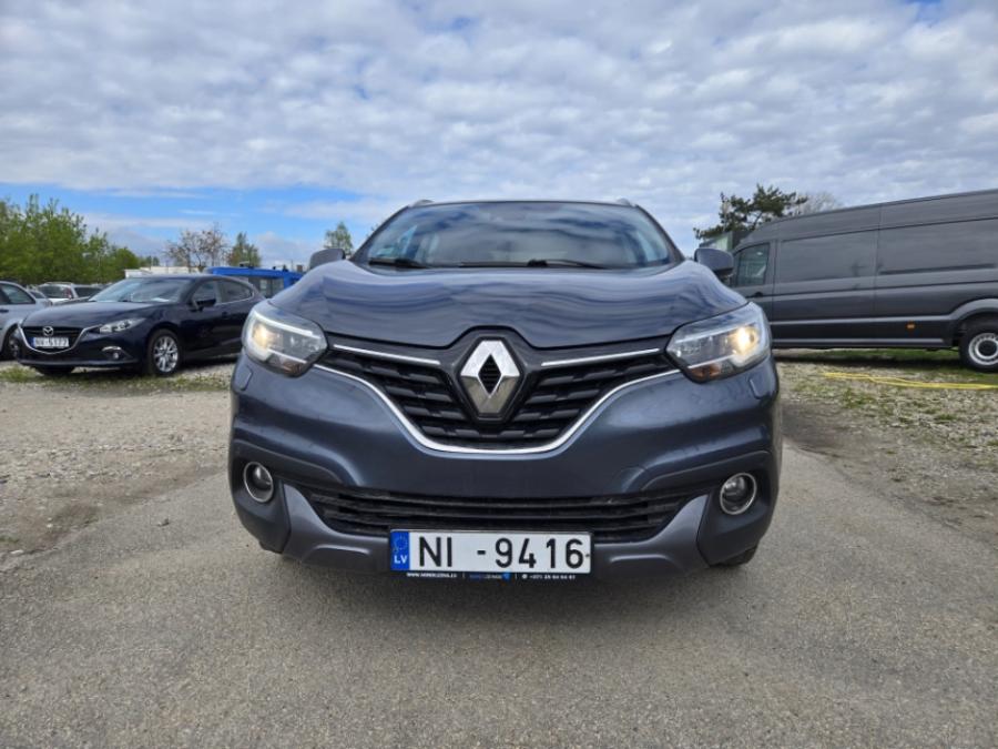 Grey Renault Kadjar 2017 in Riga, with an engine capacity of 1.50 L and mileage of 179 thousand km for 10950 €, photo 27 on AUTOMOTO.COM.LV