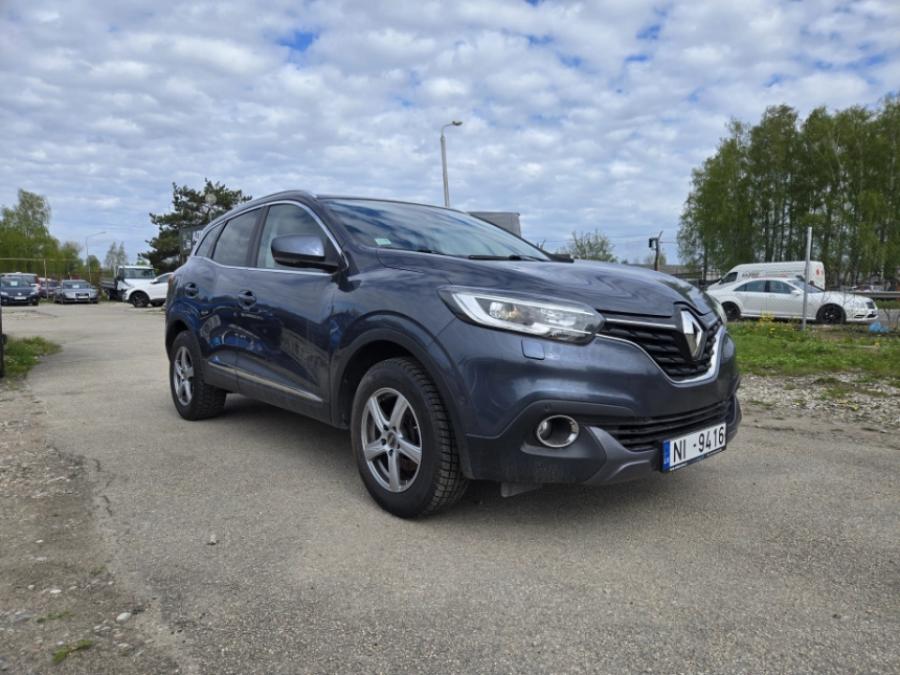 Grey Renault Kadjar 2017 in Riga, with an engine capacity of 1.50 L and mileage of 179 thousand km for 10950 €, photo 29 on AUTOMOTO.COM.LV
