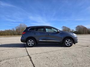Grey Renault Kadjar 2017 in Riga, with an engine capacity of 1.50 L and mileage of 179 thousand km for 10950 €, photo 37 on AUTOMOTO.COM.LV
