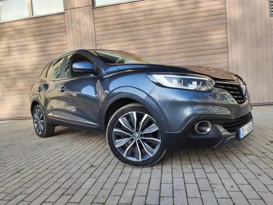 Grey Renault Kadjar 2017 in Jelgava, with an engine capacity of 1.20 L and mileage of 159 thousand km for 10990 €, photo 5 on AUTOMOTO.COM.LV