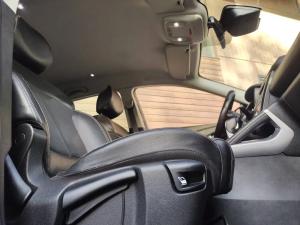 Grey Renault Kadjar 2017 in Jelgava, with an engine capacity of 1.20 L and mileage of 159 thousand km for 10990 €, photo 20 on AUTOMOTO.COM.LV