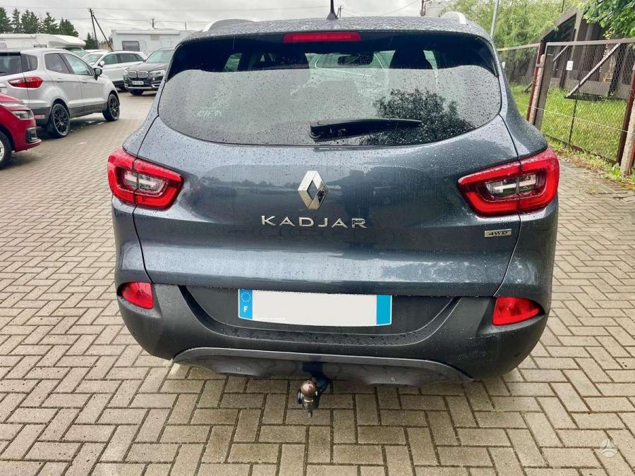 Grey Renault Kadjar 2017 in Taurage, with an engine capacity of 1.60 L and mileage of 164 thousand km for 8300 €, photo 6 on AUTOMOTO.COM.LV