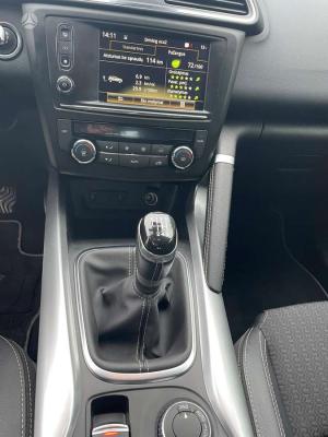 Grey Renault Kadjar 2017 in Taurage, with an engine capacity of 1.60 L and mileage of 164 thousand km for 8300 €, photo 10 on AUTOMOTO.COM.LV