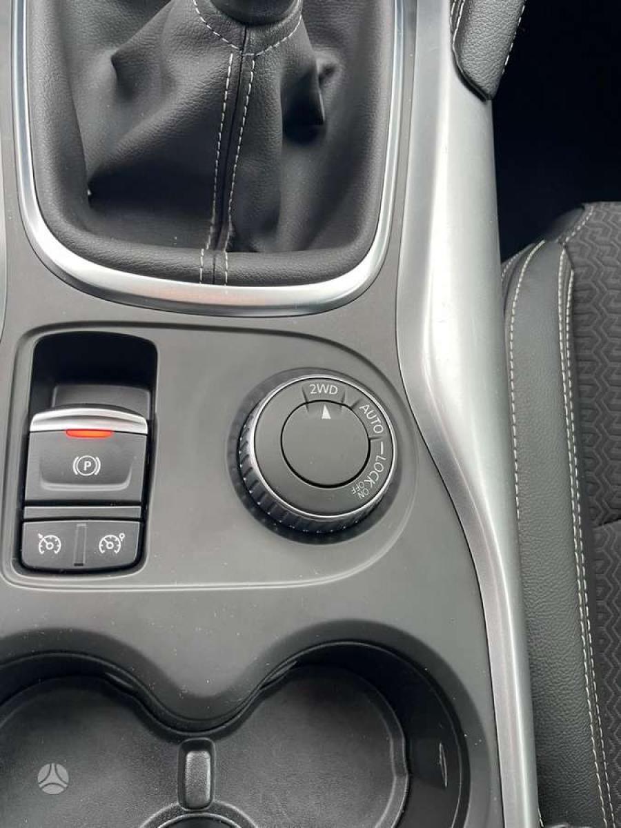 Grey Renault Kadjar 2017 in Taurage, with an engine capacity of 1.60 L and mileage of 164 thousand km for 8300 €, photo 12 on AUTOMOTO.COM.LV