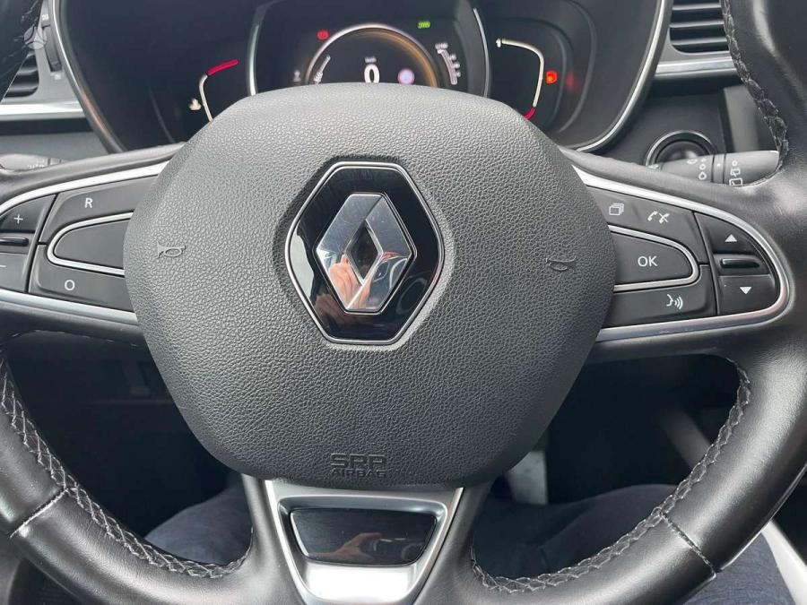 Grey Renault Kadjar 2017 in Taurage, with an engine capacity of 1.60 L and mileage of 164 thousand km for 8300 €, photo 14 on AUTOMOTO.COM.LV