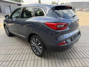 Grey Renault Kadjar 2017 in Kaunas, with an engine capacity of 1.20 L and mileage of 191 thousand km for 8900 €, photo 5 on AUTOMOTO.COM.LV