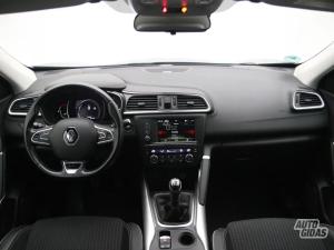 Pelēks Renault Kadjar 2018 Viļņa, ar dzinēja tilpumu 1.50 L un nobraukumu 173 tūkst. km par 10999 €, foto 3 vietnē AUTOMOTO.COM.LV