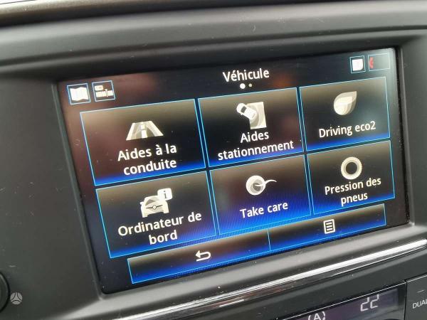 Grey Renault Kadjar 2018 in Kaunas, with an engine capacity of 1.20 L and mileage of 112 thousand km for 5500 €, photo 7 on AUTOMOTO.COM.LV