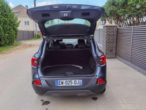 Grey Renault Kadjar 2018 in Kaunas, with an engine capacity of 1.20 L and mileage of 112 thousand km for 5500 €, photo 23 on AUTOMOTO.COM.LV