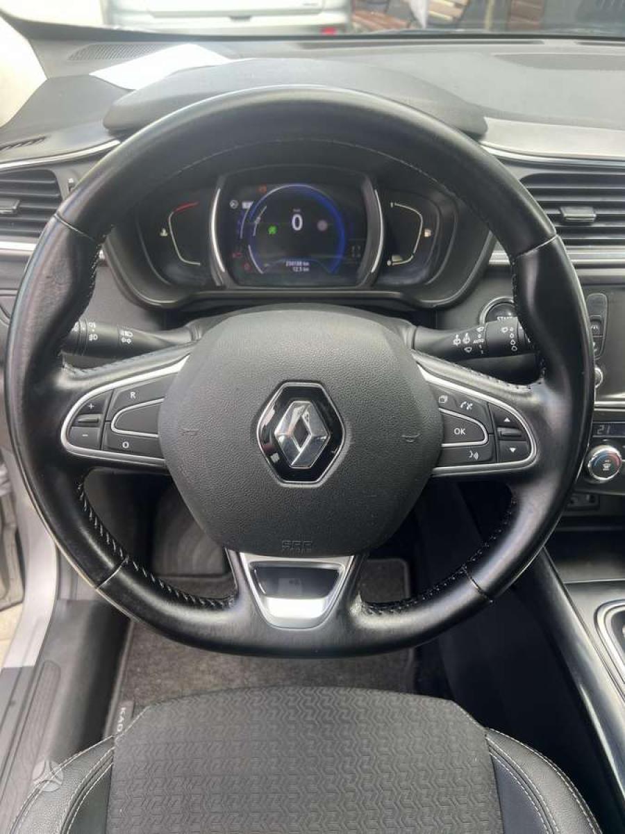 Серый Рено Kadjar 2018 в Таураге, объемом двигателя 1.46 л и пробегом 235 тыс. км за 7000 €, фото 11 на AUTOMOTO.COM.LV