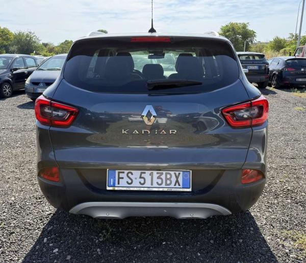 Grey Renault Kadjar 2018 in Siauliai, with an engine capacity of 1.46 L and mileage of 105 thousand km for 9900 €, photo 5 on AUTOMOTO.COM.LV