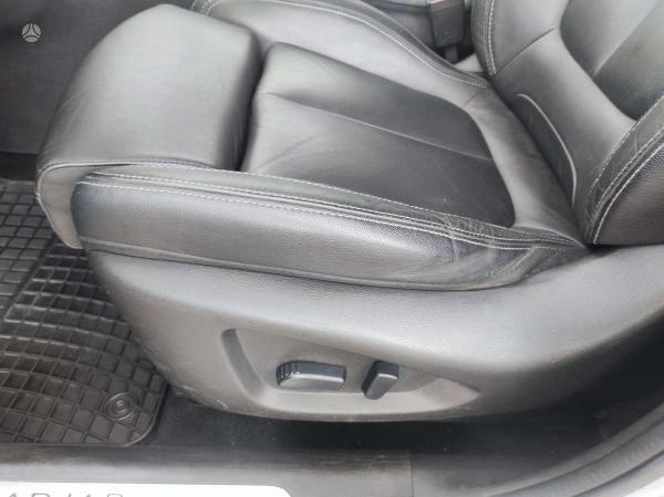 Grey Renault Kadjar 2018 in Marijampole, with an engine capacity of 1.33 L and mileage of 185 thousand km for 9200 €, photo 9 on AUTOMOTO.COM.LV