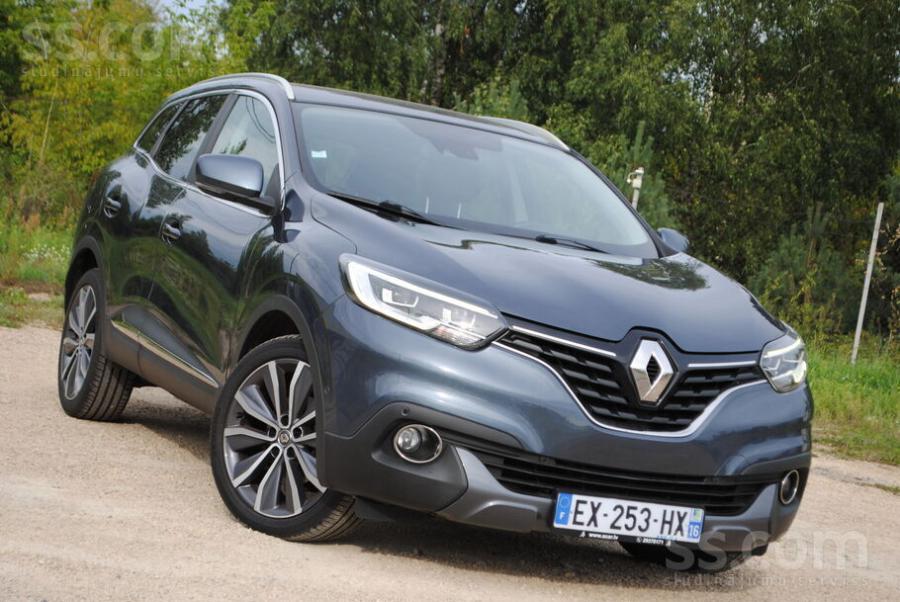 Grey Renault Kadjar 2018 in Riga, with an engine capacity of 1.60 L and mileage of 206 thousand km for 10990 €, photo 5 on AUTOMOTO.COM.LV