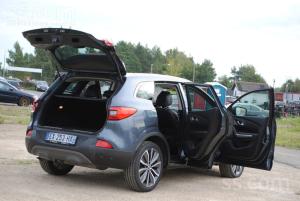 Grey Renault Kadjar 2018 in Riga, with an engine capacity of 1.60 L and mileage of 206 thousand km for 10990 €, photo 8 on AUTOMOTO.COM.LV