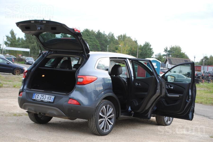 Grey Renault Kadjar 2018 in Riga, with an engine capacity of 1.60 L and mileage of 206 thousand km for 10990 €, photo 8 on AUTOMOTO.COM.LV