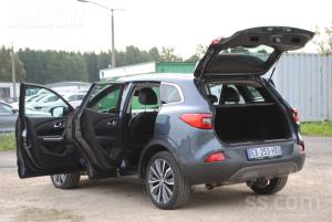 Grey Renault Kadjar 2018 in Riga, with an engine capacity of 1.60 L and mileage of 206 thousand km for 10990 €, photo 10 on AUTOMOTO.COM.LV