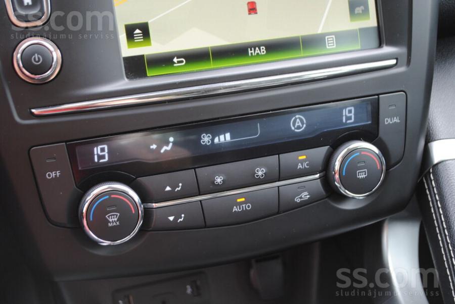 Grey Renault Kadjar 2018 in Riga, with an engine capacity of 1.60 L and mileage of 206 thousand km for 10990 €, photo 29 on AUTOMOTO.COM.LV