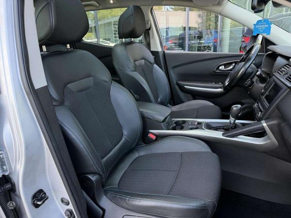 Grey Renault Kadjar 2018 in Kaunas, with an engine capacity of 1.20 L and mileage of 156 thousand km for 8900 €, photo 11 on AUTOMOTO.COM.LV