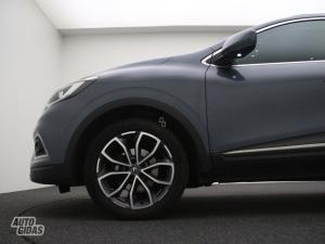 Grey Renault Kadjar 2019 in Vilnius, with an engine capacity of 1.30 L and mileage of 189 thousand km for 12599 €, photo 28 on AUTOMOTO.COM.LV