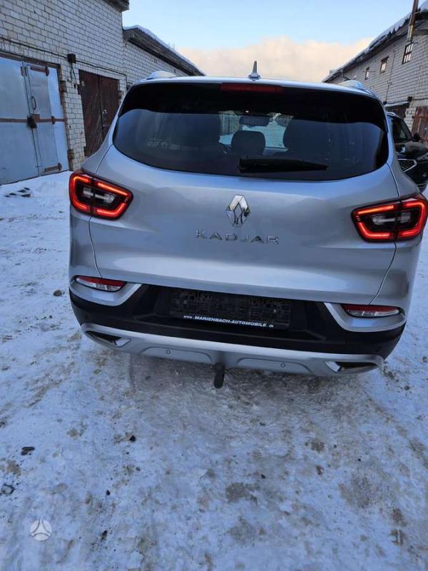 Pelēks Renault Kadjar 2019 Utena, ar dzinēja tilpumu 1.30 L un nobraukumu 70 tūkst. km par 14999 €, foto 2 vietnē AUTOMOTO.COM.LV