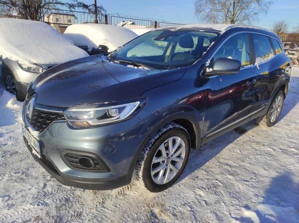 Grey Renault Kadjar 2019 in Panevezys, with an engine capacity of 1.46 L and mileage of 210 thousand km for 11000 €, photo 7 on AUTOMOTO.COM.LV