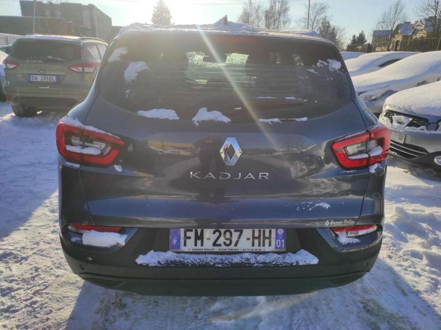 Grey Renault Kadjar 2019 in Panevezys, with an engine capacity of 1.46 L and mileage of 210 thousand km for 11000 €, photo 15 on AUTOMOTO.COM.LV