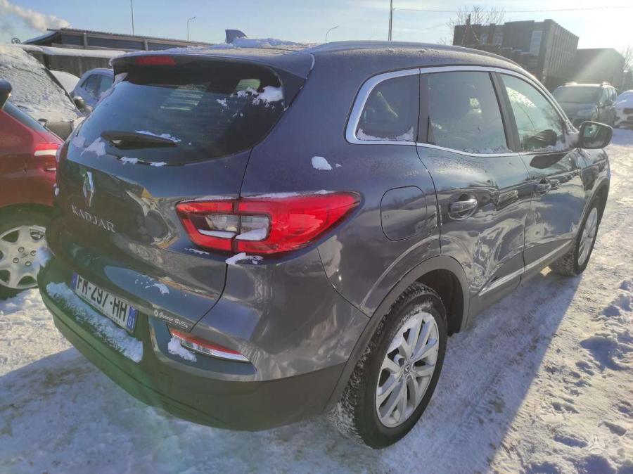 Grey Renault Kadjar 2019 in Panevezys, with an engine capacity of 1.46 L and mileage of 210 thousand km for 11000 €, photo 16 on AUTOMOTO.COM.LV