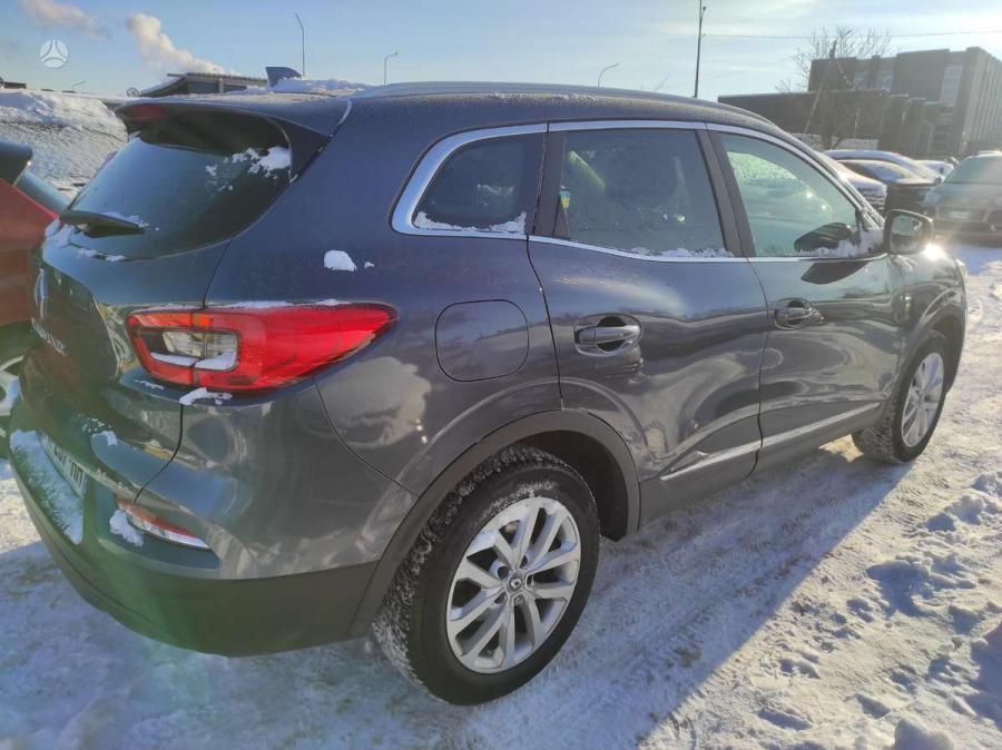 Grey Renault Kadjar 2019 in Panevezys, with an engine capacity of 1.46 L and mileage of 210 thousand km for 11000 €, photo 17 on AUTOMOTO.COM.LV