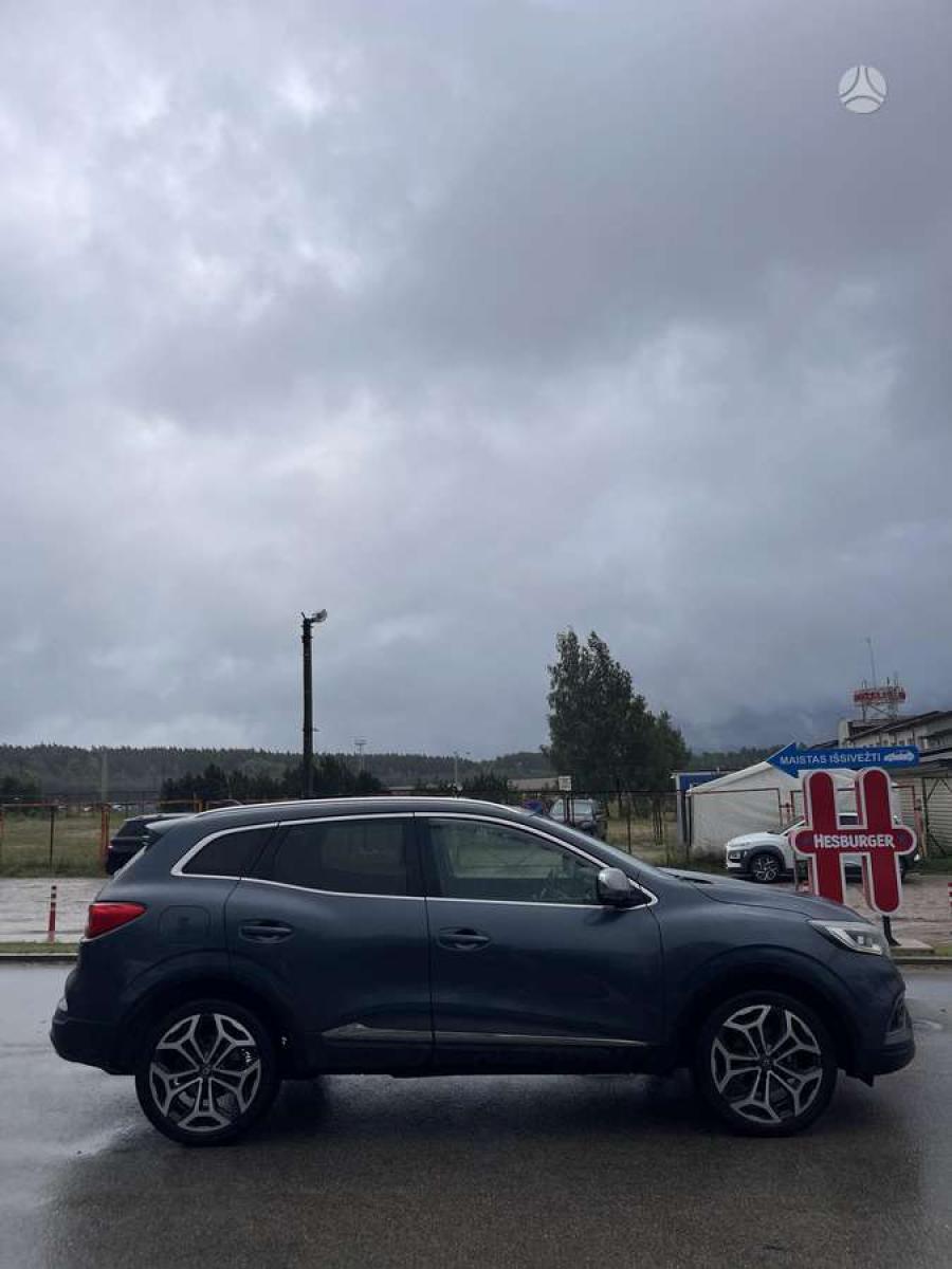 Grey Renault Kadjar 2019 in Vilnius, with an engine capacity of 1.46 L and mileage of 146 thousand km for 14036 €, photo 6 on AUTOMOTO.COM.LV