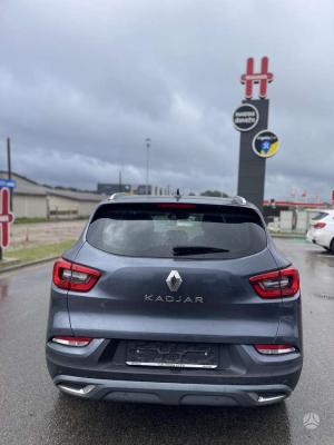 Grey Renault Kadjar 2019 in Vilnius, with an engine capacity of 1.46 L and mileage of 146 thousand km for 14036 €, photo 8 on AUTOMOTO.COM.LV