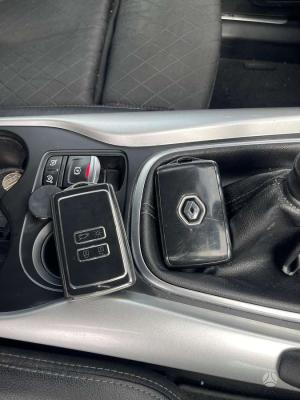 Grey Renault Kadjar 2019 in Vilnius, with an engine capacity of 1.46 L and mileage of 146 thousand km for 14036 €, photo 30 on AUTOMOTO.COM.LV