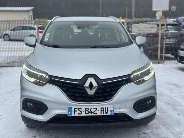Grey Renault Kadjar 2020 in Vilnius, with an engine capacity of 1.46 L and mileage of 168 thousand km for 13067 €, photo 2 on AUTOMOTO.COM.LV