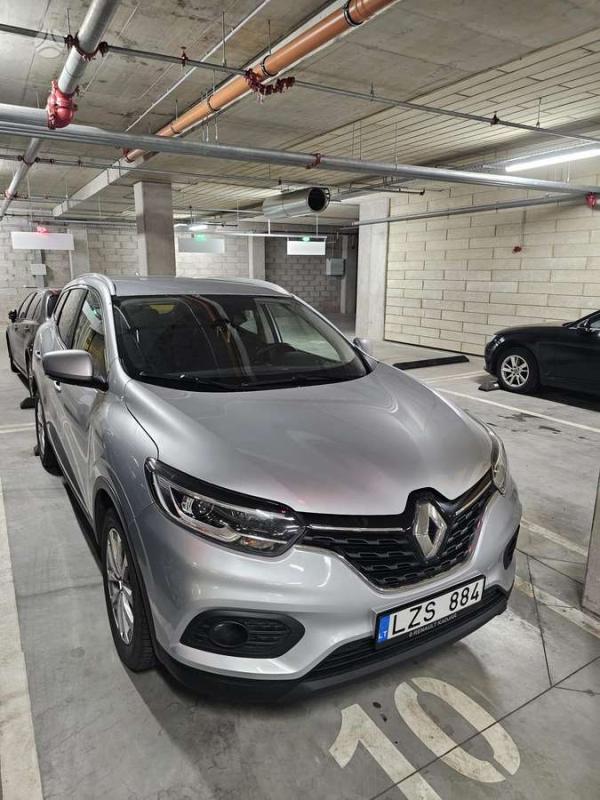 Серый Рено Kadjar 2020 в Вильнюс, объемом двигателя 1.46 л и пробегом 129 тыс. км за 11900 €, фото 2 на AUTOMOTO.COM.LV