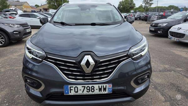 Pelēks Renault Kadjar 2020 Tauragė, ar dzinēja tilpumu 1.46 L un nobraukumu 140 tūkst. km par 11800 €, foto 2 vietnē AUTOMOTO.COM.LV