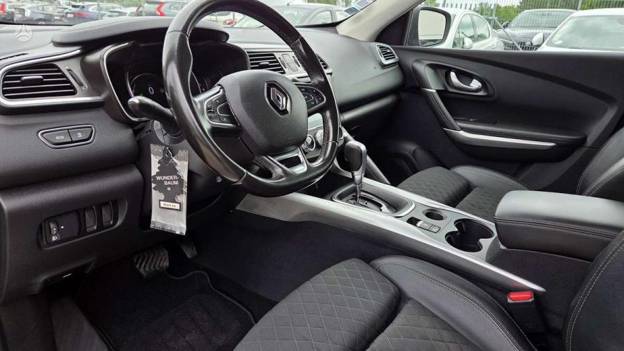 Grey Renault Kadjar 2020 in Taurage, with an engine capacity of 1.46 L and mileage of 140 thousand km for 11800 €, photo 24 on AUTOMOTO.COM.LV