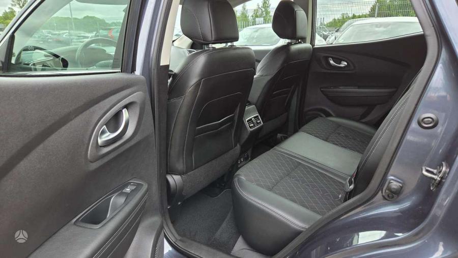 Grey Renault Kadjar 2020 in Taurage, with an engine capacity of 1.46 L and mileage of 140 thousand km for 11800 €, photo 31 on AUTOMOTO.COM.LV