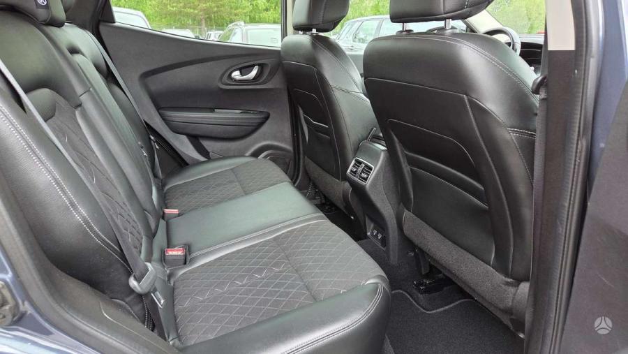 Grey Renault Kadjar 2020 in Taurage, with an engine capacity of 1.46 L and mileage of 140 thousand km for 11800 €, photo 34 on AUTOMOTO.COM.LV