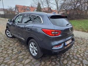 Pelēks Renault Kadjar 2020 Jelgava, ar dzinēja tilpumu 1.50 L un nobraukumu 135 tūkst. km par 12900 €, foto 5 vietnē AUTOMOTO.COM.LV