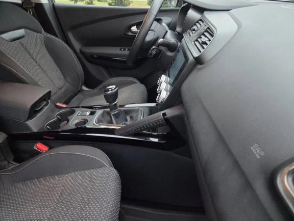 Grey Renault Kadjar 2020 in Jelgava, with an engine capacity of 1.50 L and mileage of 135 thousand km for 12900 €, photo 10 on AUTOMOTO.COM.LV