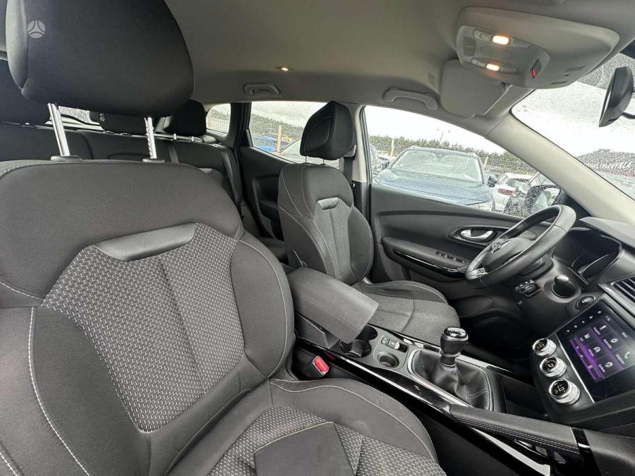 Серый Рено Kadjar 2020 в Вильнюс, объемом двигателя 1.46 л и пробегом 180 тыс. км за 12462 €, фото 18 на AUTOMOTO.COM.LV