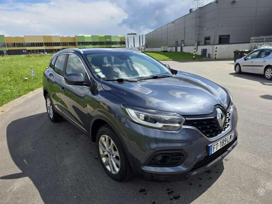 Grey Renault Kadjar 2020 in Vilnius, with an engine capacity of 1.46 L and mileage of 220 thousand km for 11800 €, photo 7 on AUTOMOTO.COM.LV