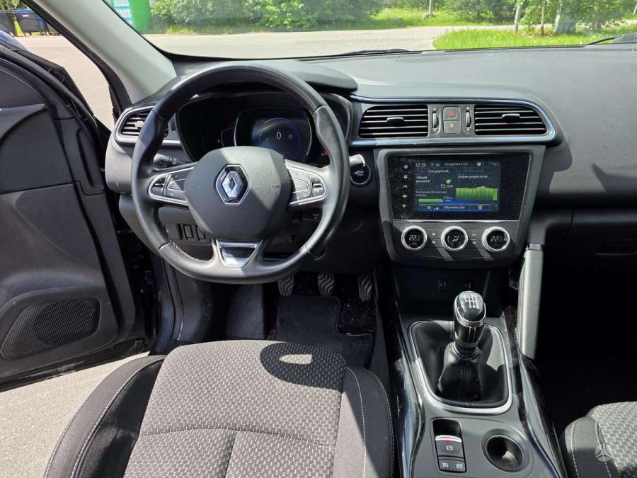 Grey Renault Kadjar 2020 in Vilnius, with an engine capacity of 1.46 L and mileage of 220 thousand km for 11800 €, photo 10 on AUTOMOTO.COM.LV