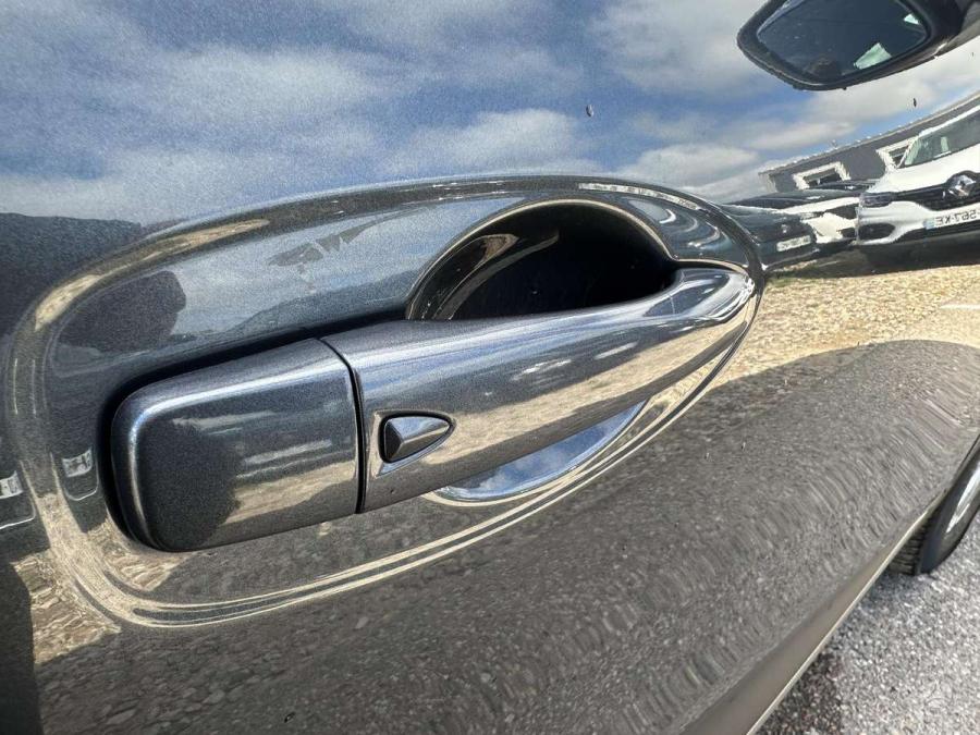 Grey Renault Kadjar 2020 in Vilnius, with an engine capacity of 1.46 L and mileage of 195 thousand km for 11494 €, photo 10 on AUTOMOTO.COM.LV
