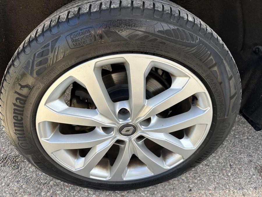 Grey Renault Kadjar 2020 in Vilnius, with an engine capacity of 1.46 L and mileage of 195 thousand km for 11494 €, photo 11 on AUTOMOTO.COM.LV