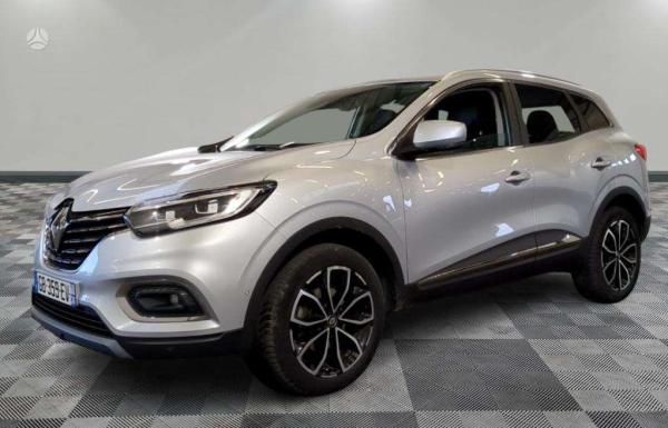 Grey Renault Kadjar 2021 in Vilnius, with an engine capacity of 1.46 L and mileage of 166 thousand km for 15124 €, photo 1 on AUTOMOTO.COM.LV