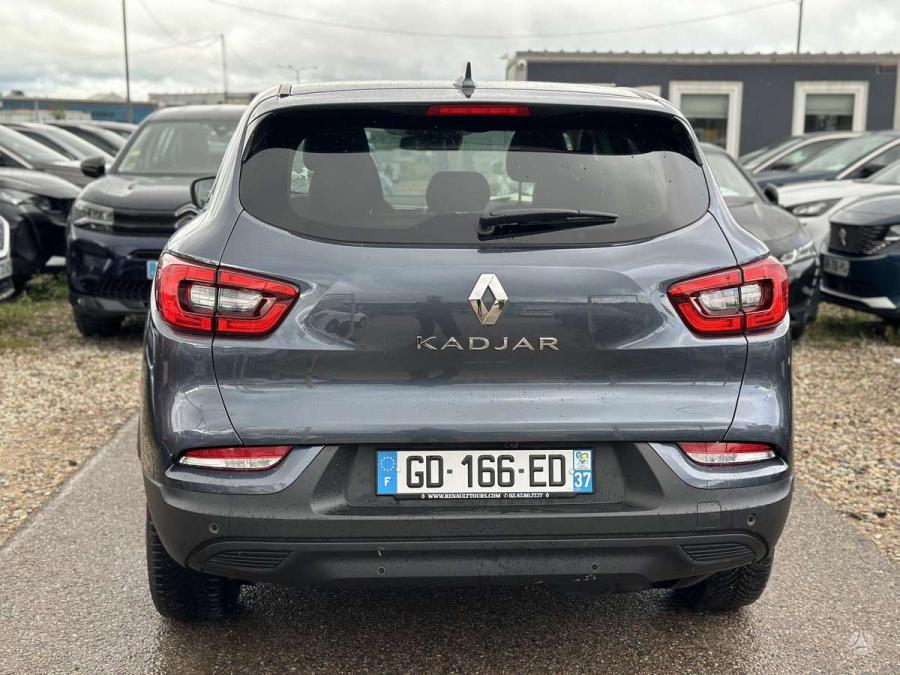 Pelēks Renault Kadjar 2021 Viļņa, ar dzinēja tilpumu 1.46 L un nobraukumu 186 tūkst. km par 13672 €, foto 6 vietnē AUTOMOTO.COM.LV