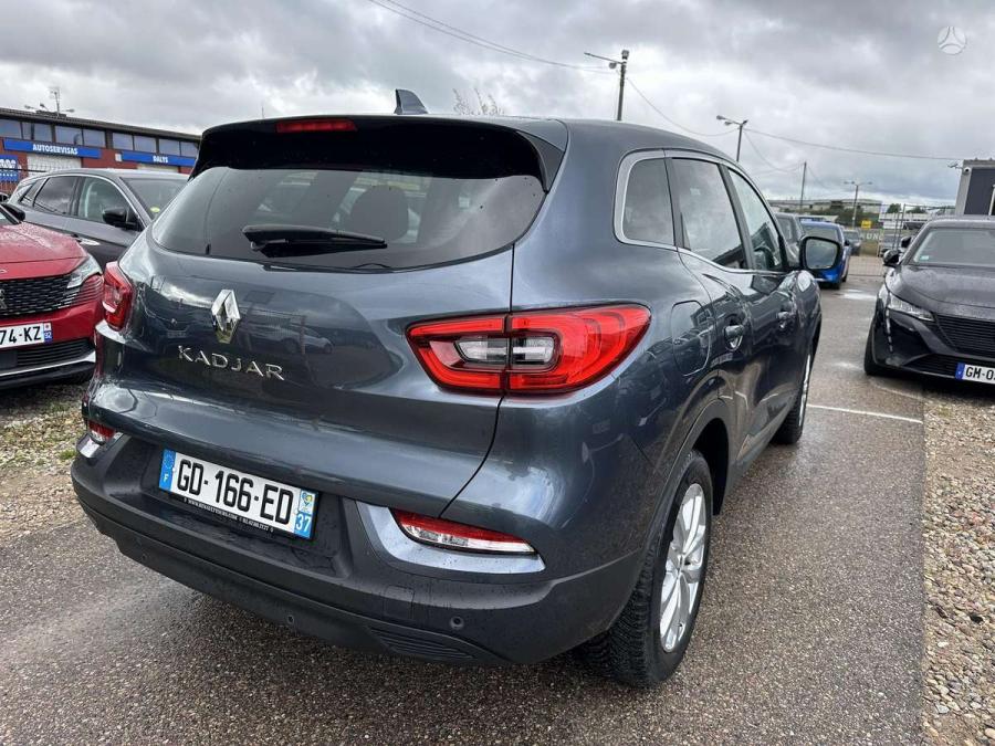 Pelēks Renault Kadjar 2021 Viļņa, ar dzinēja tilpumu 1.46 L un nobraukumu 186 tūkst. km par 13672 €, foto 7 vietnē AUTOMOTO.COM.LV