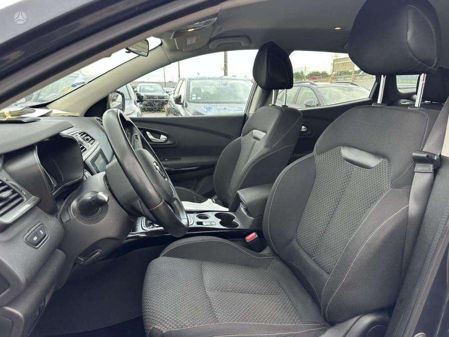 Pelēks Renault Kadjar 2021 Viļņa, ar dzinēja tilpumu 1.46 L un nobraukumu 186 tūkst. km par 13672 €, foto 12 vietnē AUTOMOTO.COM.LV